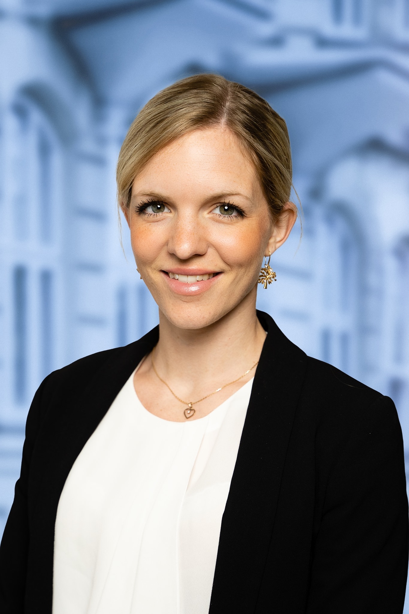 Louise Louring - Louise Louring